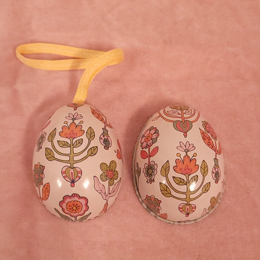 Maileg Äldre Påskpynt ägg med blommönster | Köp på Tradera (713334886)