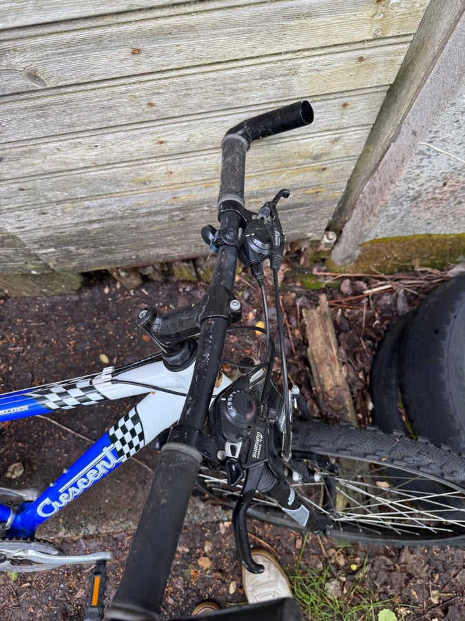 Se produkter som liknar Crescent Balder Mountainbike på Tradera (736545530)