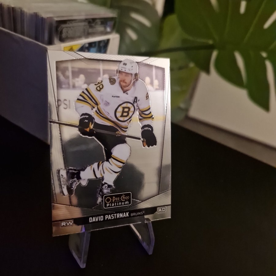 David Pastrnak - O-Pee-Chee Platinum - #183 Bos.. | Köp på Tradera ...
