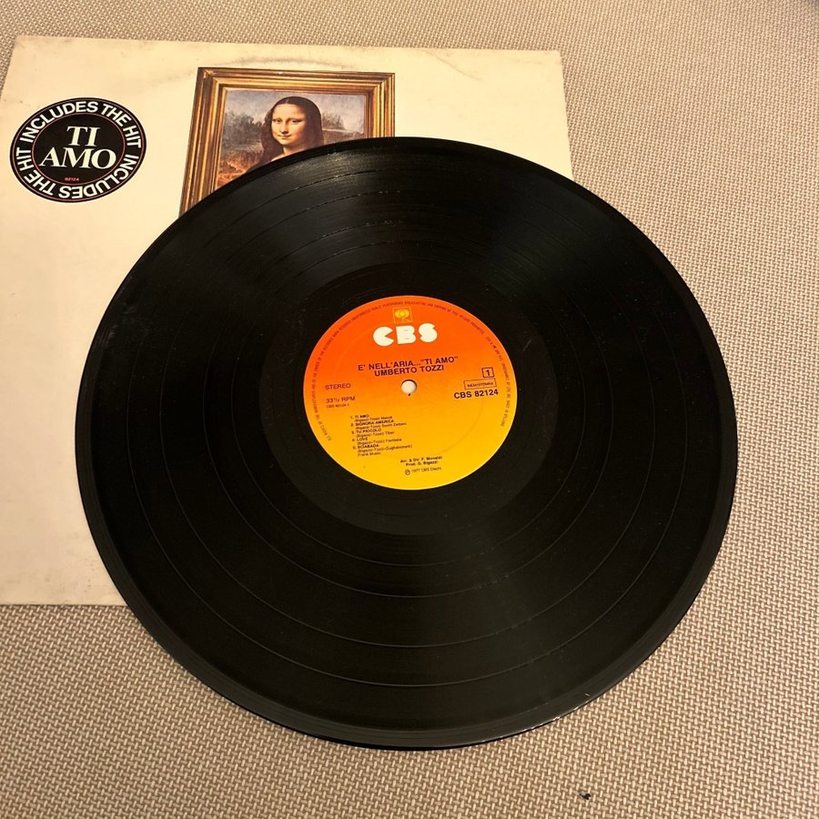 Umberto Tozzi - E Nell'aria Ti Amo - LP | Köp på Tradera (709832986)