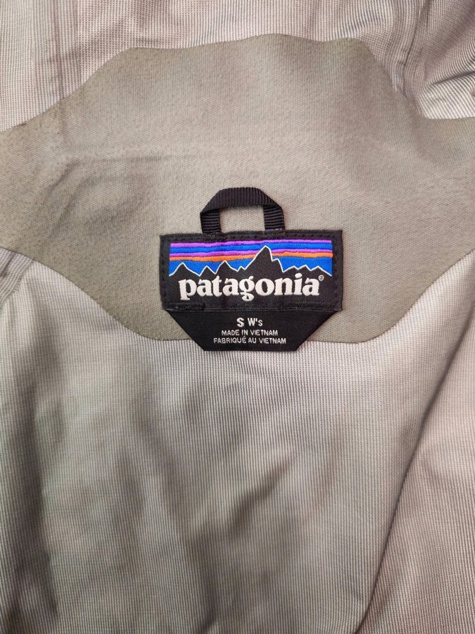 Patagonia Torrentshell H2no Pit zip Jacket Wome.. | Köp på Tradera ...