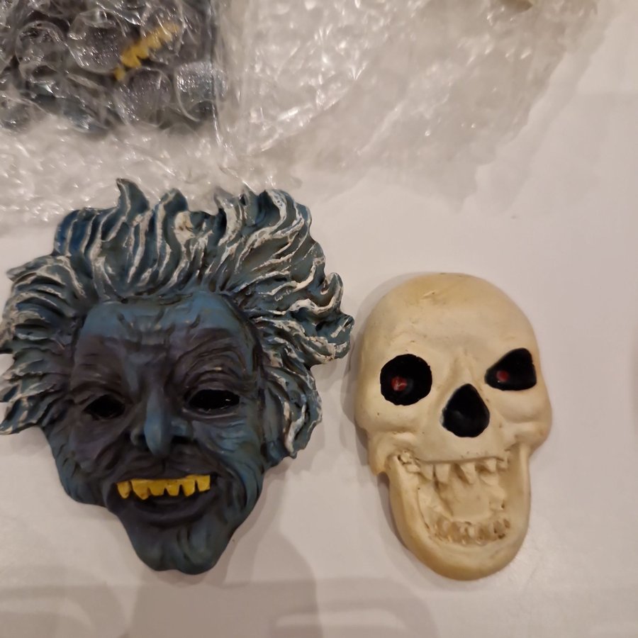 Se produkter som liknar Kylskåps Magneter - Samling a.. på Tradera ...