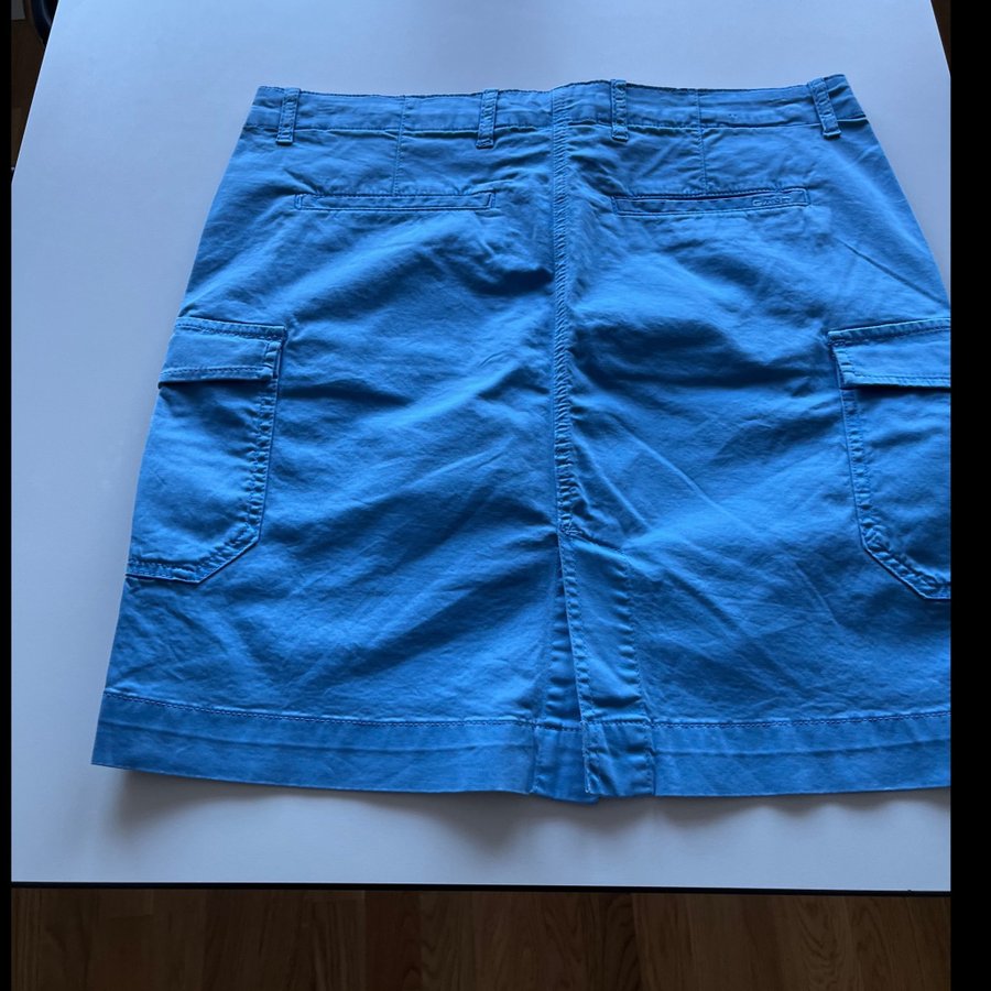 GANT blå kjol, storlek 42 | Köp på Tradera (733623736)