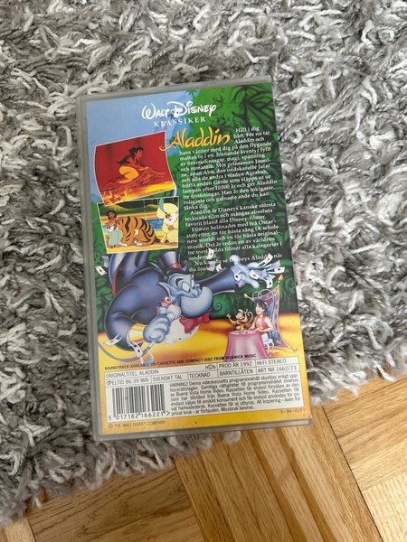 Aladdin - Walt Disney Klassiker VHS | Köp på Tradera (699896051)
