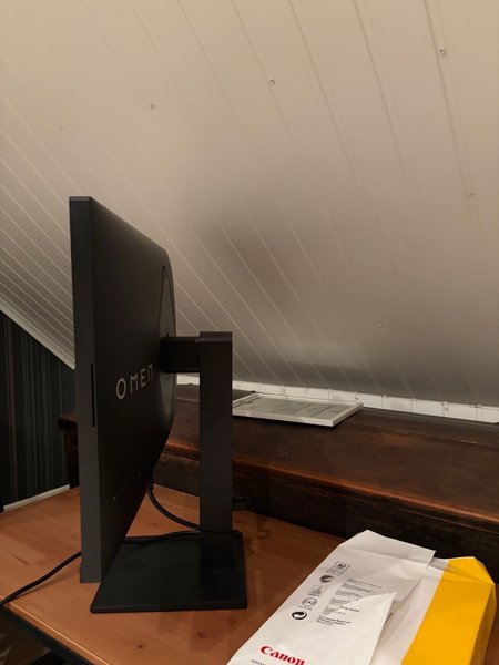 HP OMEN 27” 4K UHD 144 Hz Gaming-skärm - OMEN 27k | Köp på Tradera ...