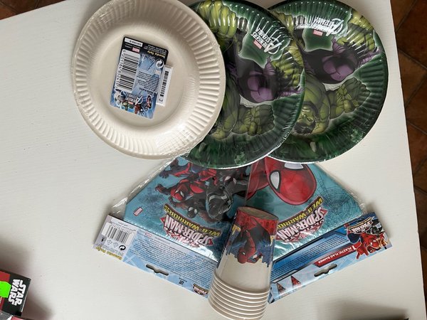 Marvel Avengers och Spiderman Kalas | Köp på Tradera (732520938)