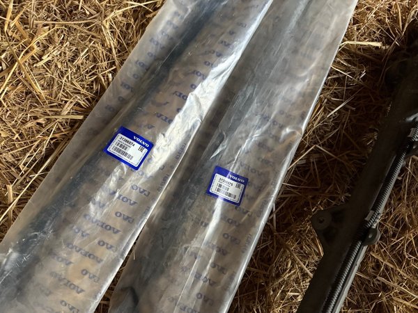 Volvo List Vindruta | Köp på Tradera (694439254)