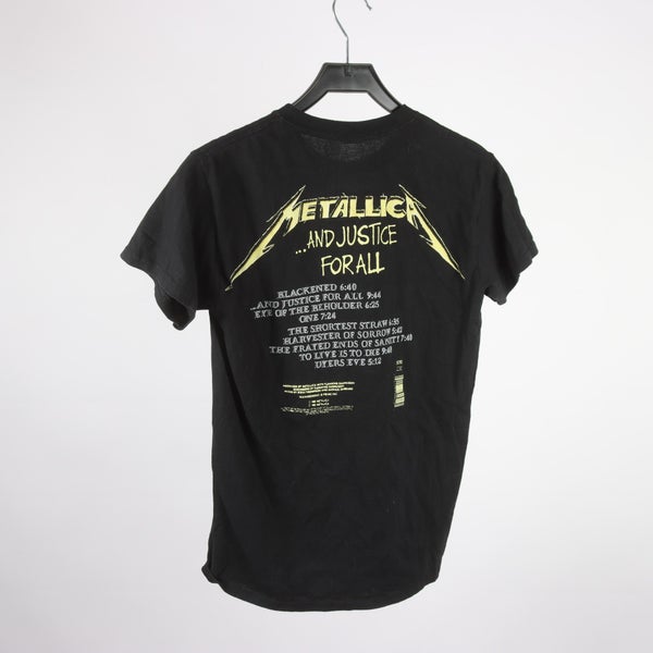 T-shirt, Metallica. svart, stl. ca.. | Köp från Myrorna på Tradera ...
