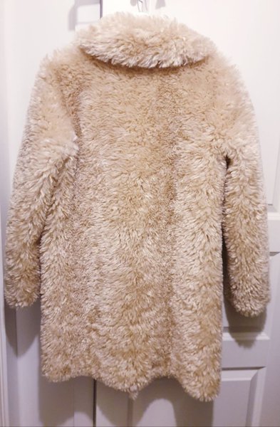 Oanvänd Zara Faux Fur kappa, pälsjacka, strl XS.. | Köp på Tradera ...