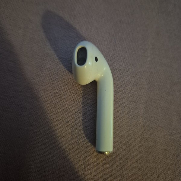 Apple AirPods Gen 2 (vänster hörlur) | Köp på Tradera (732859111)