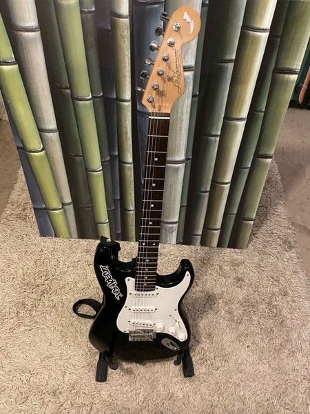 Elgitarrer, musikinstrument | Köp & sälj begagnat & oanvänt på Tradera