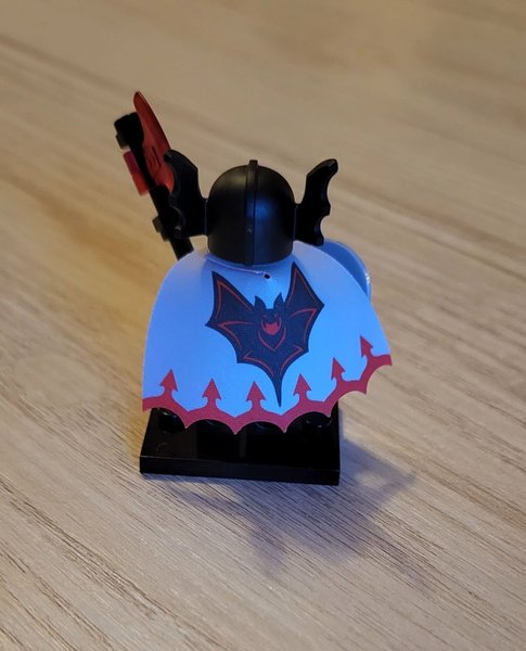 Lego CMF Series 25 col25-3 Vampire Knight Vampy.. | Köp på Tradera ...