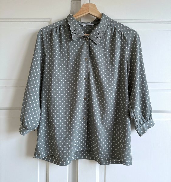 Vintage grön prickig blus/skjorta från Tokyo/Ja.. | Köp på Tradera ...