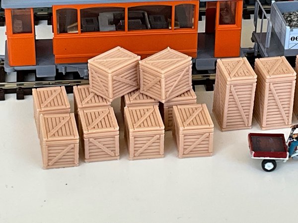 Liten samling Styckegods, Trälådo.. | Köp från TramCare på Tradera ...