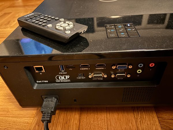 Se produkter som liknar Dell 7760 Projector 1080p 3D .. på Tradera ...