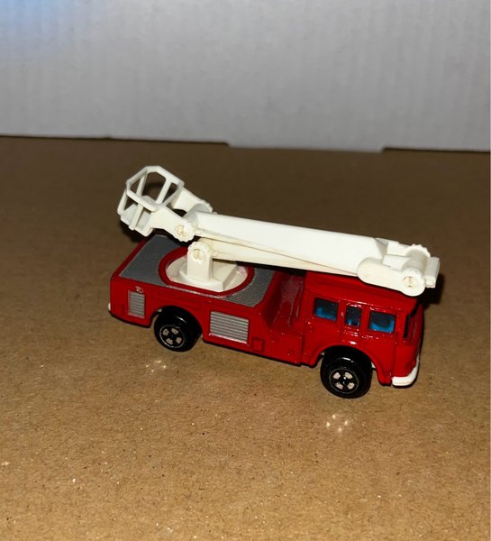Simon "Snorkel" Fire Truck 3 | Köp på Tradera (711934411)
