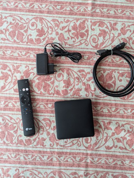 Se produkter som liknar Telia Play Tv och streaming b.. på Tradera ...