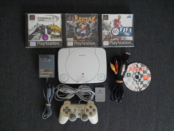 PS1 - PlayStation 1 & PSone | Köp & sälj begagnat & oanvänt på Tradera
