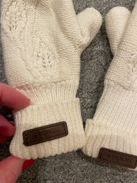 Newbie vita vantar, storlek 2-4 Y | Köp på Tradera (712900730)