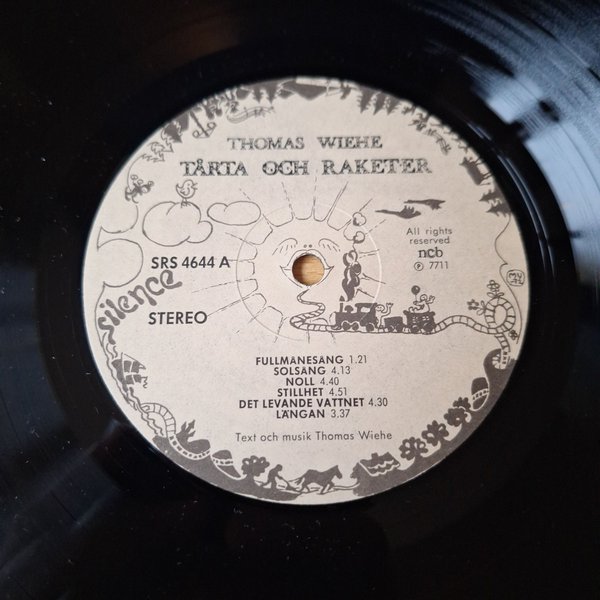 Thomas Wiehe - Tårta Och Raketer - Vinyl LP | Köp på Tradera (695981624)