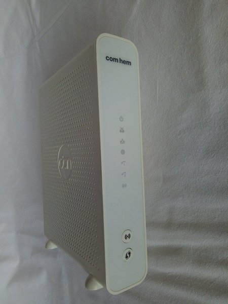 Com Hem Router CBN CH7486E DocSIS 3.0 WiFi 5GHz.. | Köp på Tradera ...