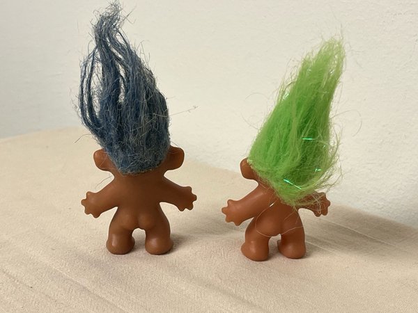 2 DAM TROLL !! ÄKTA TROLL FÖR ÄKTA PENGAR,?.. | Köp på Tradera (711495362)