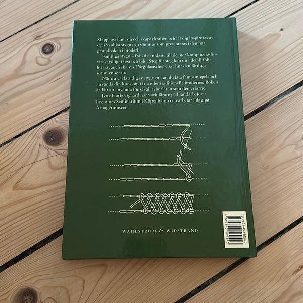 Se produkter som liknar Brodera: Stygn, sömmar och te.. på Tradera ...