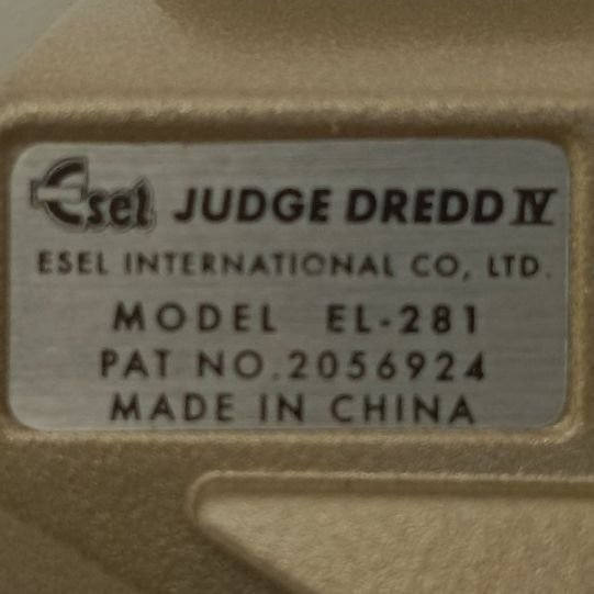 Playstation 2 Judge Dredd IV kontroll "ovanlig" | Köp på Tradera ...