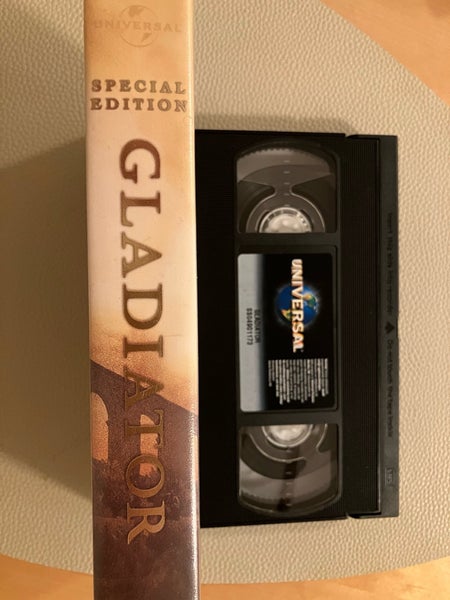 VHS-filmer | Köp & sälj begagnat & oanvänt på Tradera