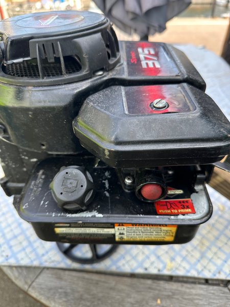 Briggs & Stratton Sprint 375 Motor OBS RESERVDE.. | Köp på Tradera ...