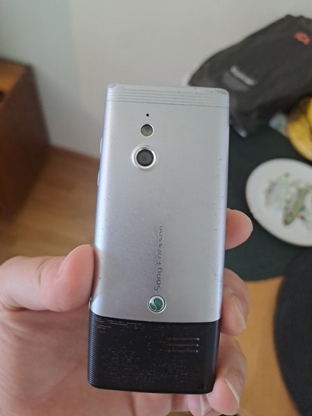 Sony Ericsson Mobiltelefon | Köp på Tradera (737073745)