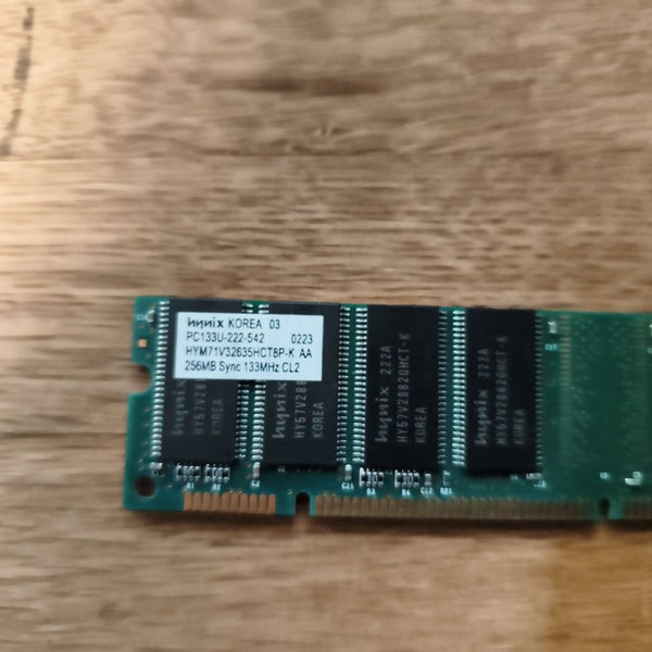 Hynix 256MB PC133 SDRAM Minne | Köp på Tradera (736874252)