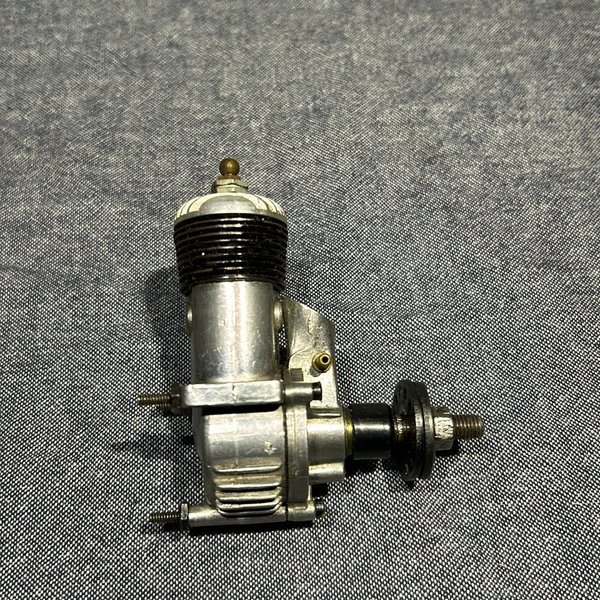 Modellmotorer | Köp & sälj begagnat & oanvänt på Tradera