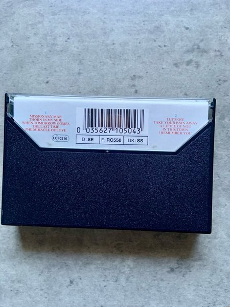 Eurythmics Revenge album (1986) kassettband | Köp på Tradera (711633425)