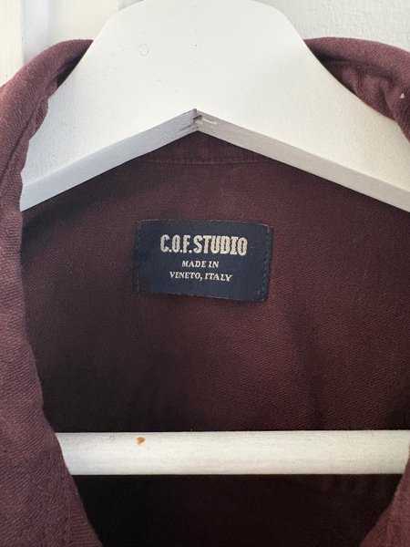 C.O.F. COF Studio mörkröd overshirt medium italy | Köp på Tradera ...