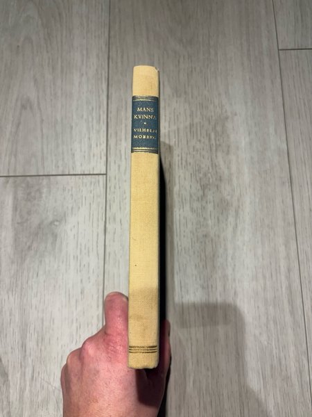 Mans Kvinna: Roman från 1790-talet av Vilhelm M.. | Köp på Tradera (676800252)