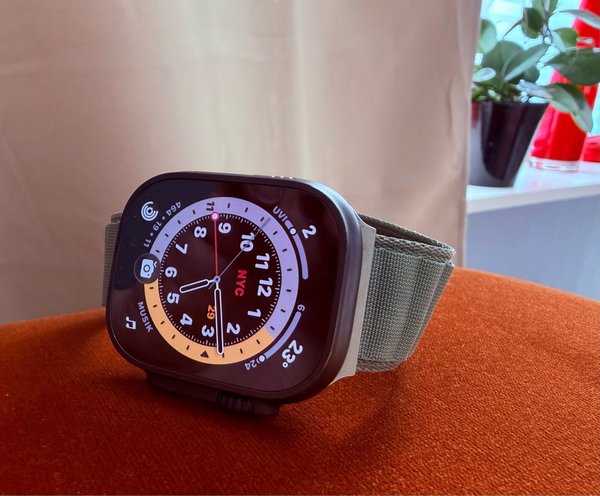 Apple Watch Ultra 3 GPS + Cellular 49mm med Alp.. | Köp på Tradera ...