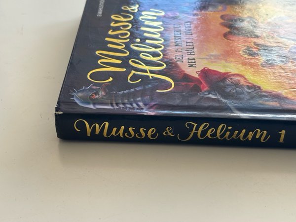 Se produkter som liknar Musse & Helium: Mysteriet med.. på Tradera ...