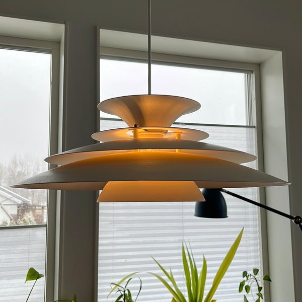 Lampor | Köp & sälj begagnat & oanvänt på Tradera