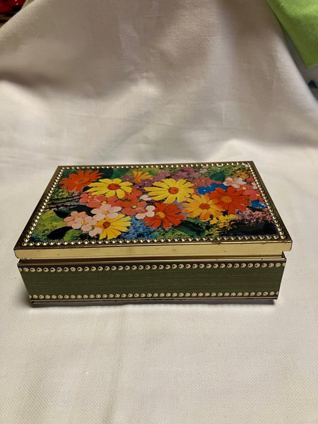 Burkar & lådor - Antikt & Design | Köp & sälj begagnat & oanvänt på Tradera