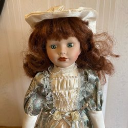 Porslinsdockor | Köp & sälj begagnat & oanvänt på Tradera