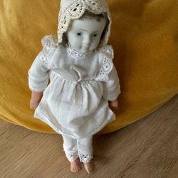 Porslinsdockor | Köp & sälj begagnat & oanvänt på Tradera