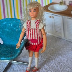 Dockskåpsdockor | Köp & sälj begagnat & oanvänt på Tradera